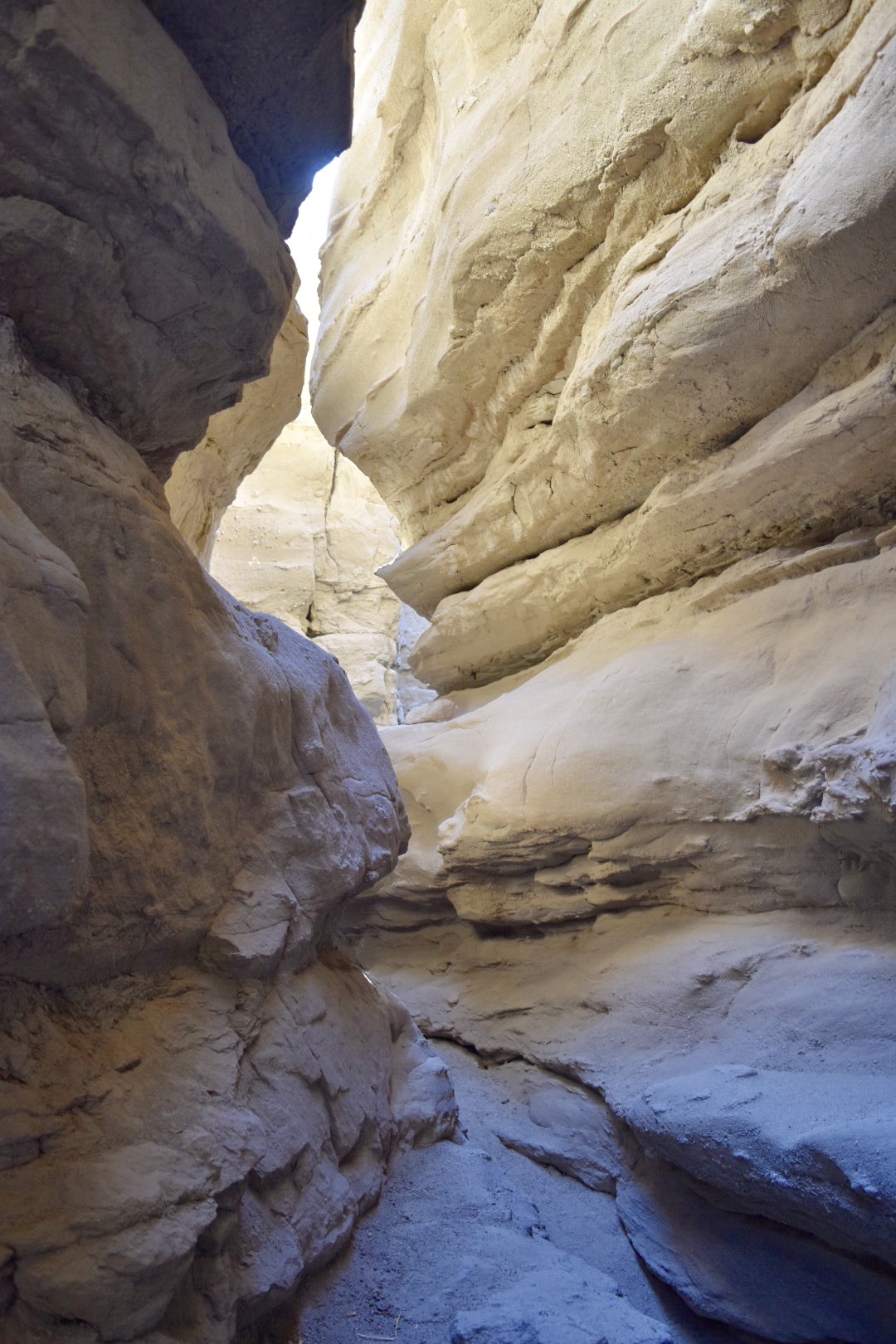 Visiting Slot Canyon in Anza Borrego State Park • B Wild & Free